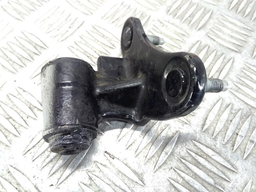 Петля двери задней правой Mercedes C-Class (W204) A2047300437 арт. 579671