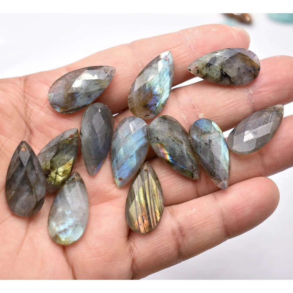 Бусины из натурального камня капля 12 шт. Labrador stone