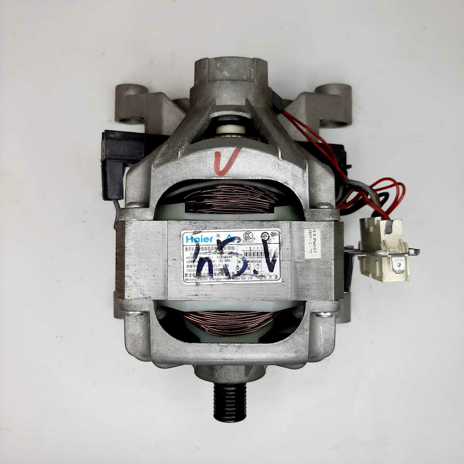 2 Двигатель для стиральной машины Candy 45318699 б/у