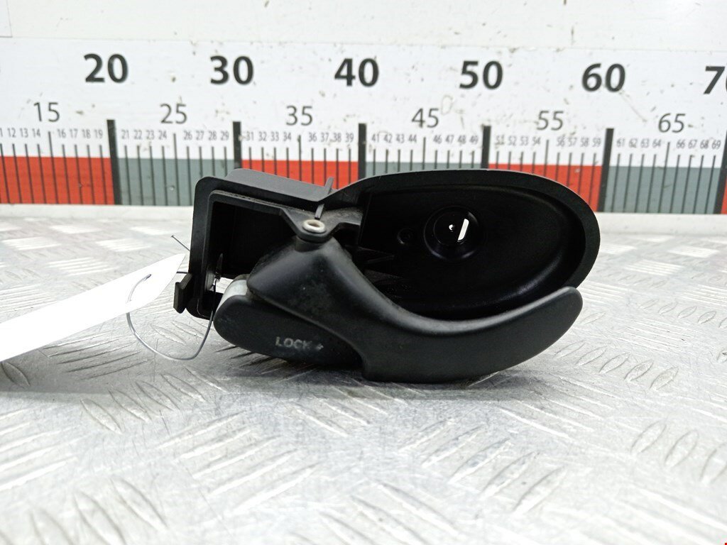 Ручка двери внутренняя передняя левая Ford Focus 1 XS41A22601AK арт. 2097064