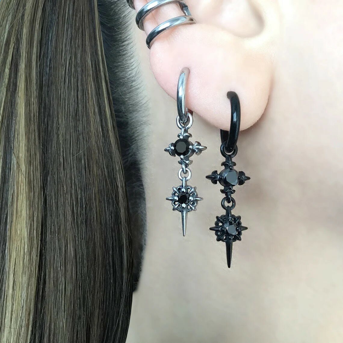 Серьги-трансформеры, славянский оберег, искусственный камень, фианит, металл