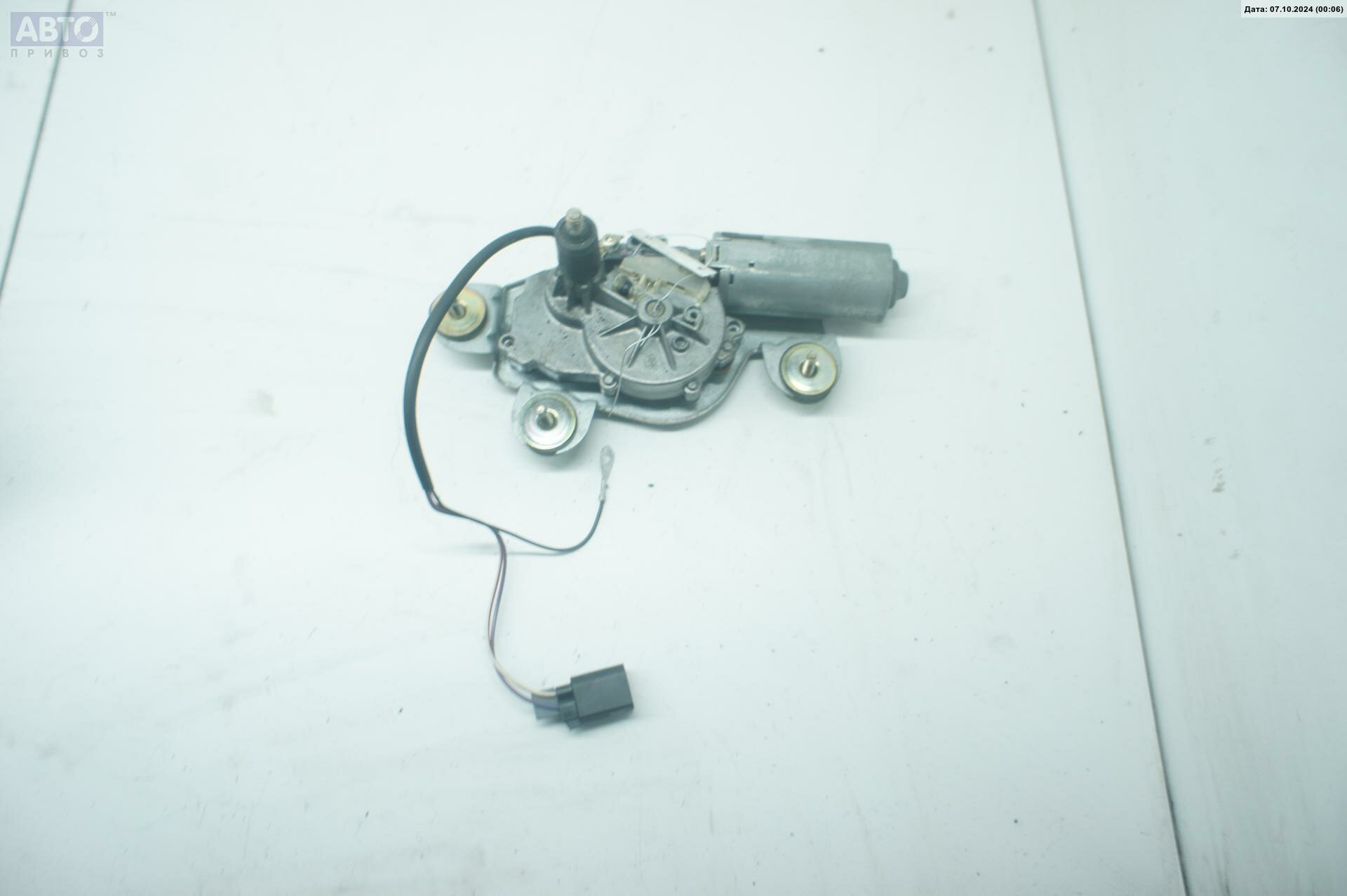 Двигатель стеклоочистителя заднего (моторчик дворников) Ford Mondeo 1 (1993-1996)