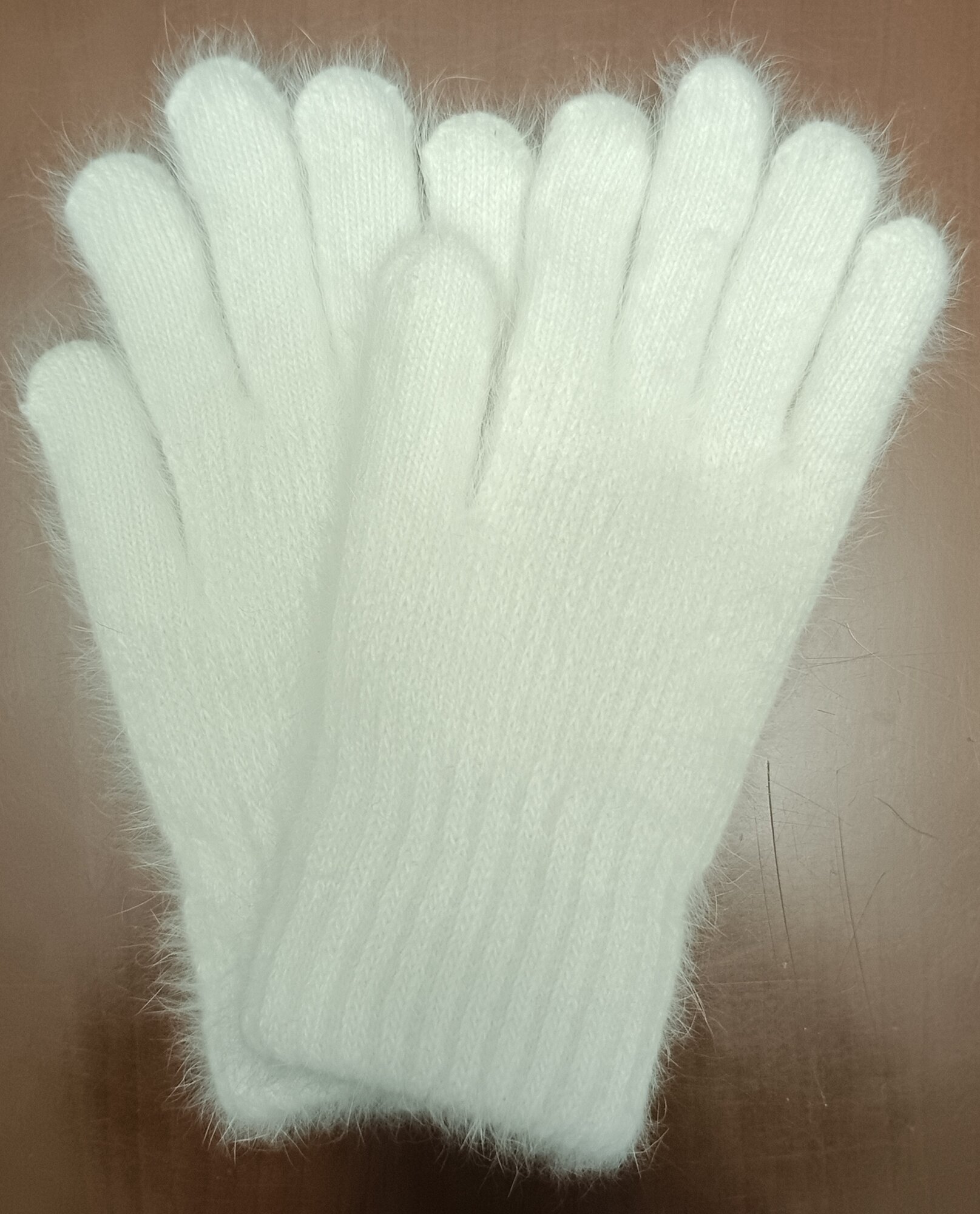 Перчатки для девочек и женщин