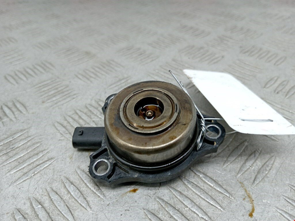 Клапан фазорегулятора Mercedes C-Class (W203) A2720510177 арт. 2200379