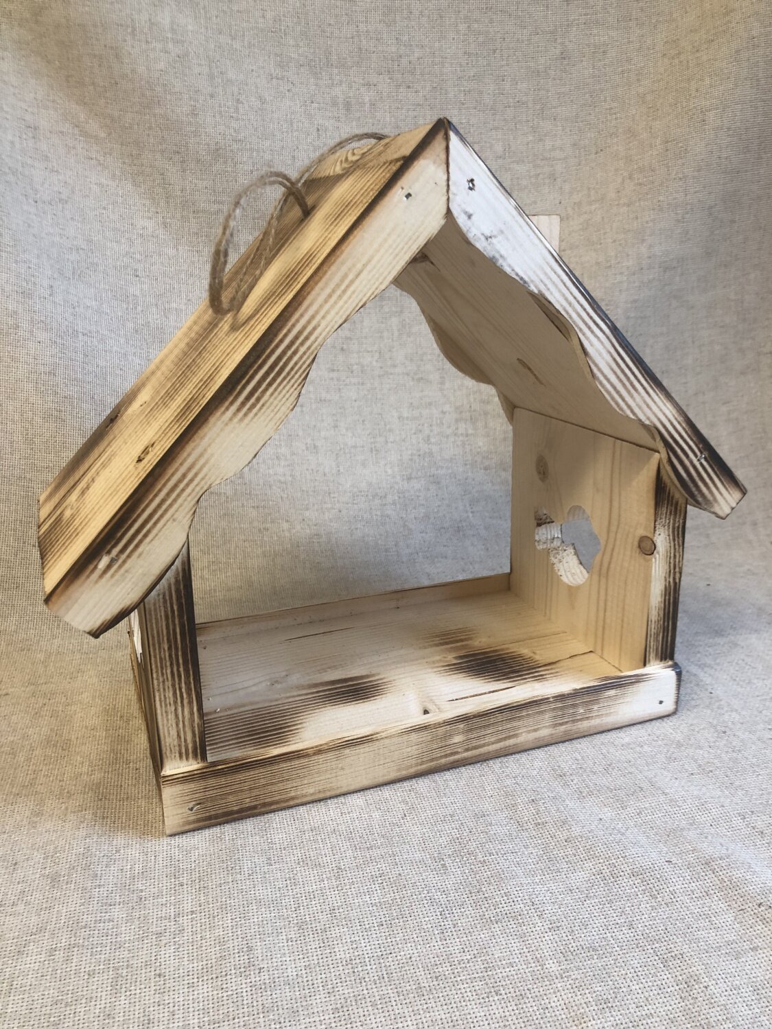 Кормушка для птиц WoodFun с обжигом, большая, натуральное дерево, 40x33x16 см