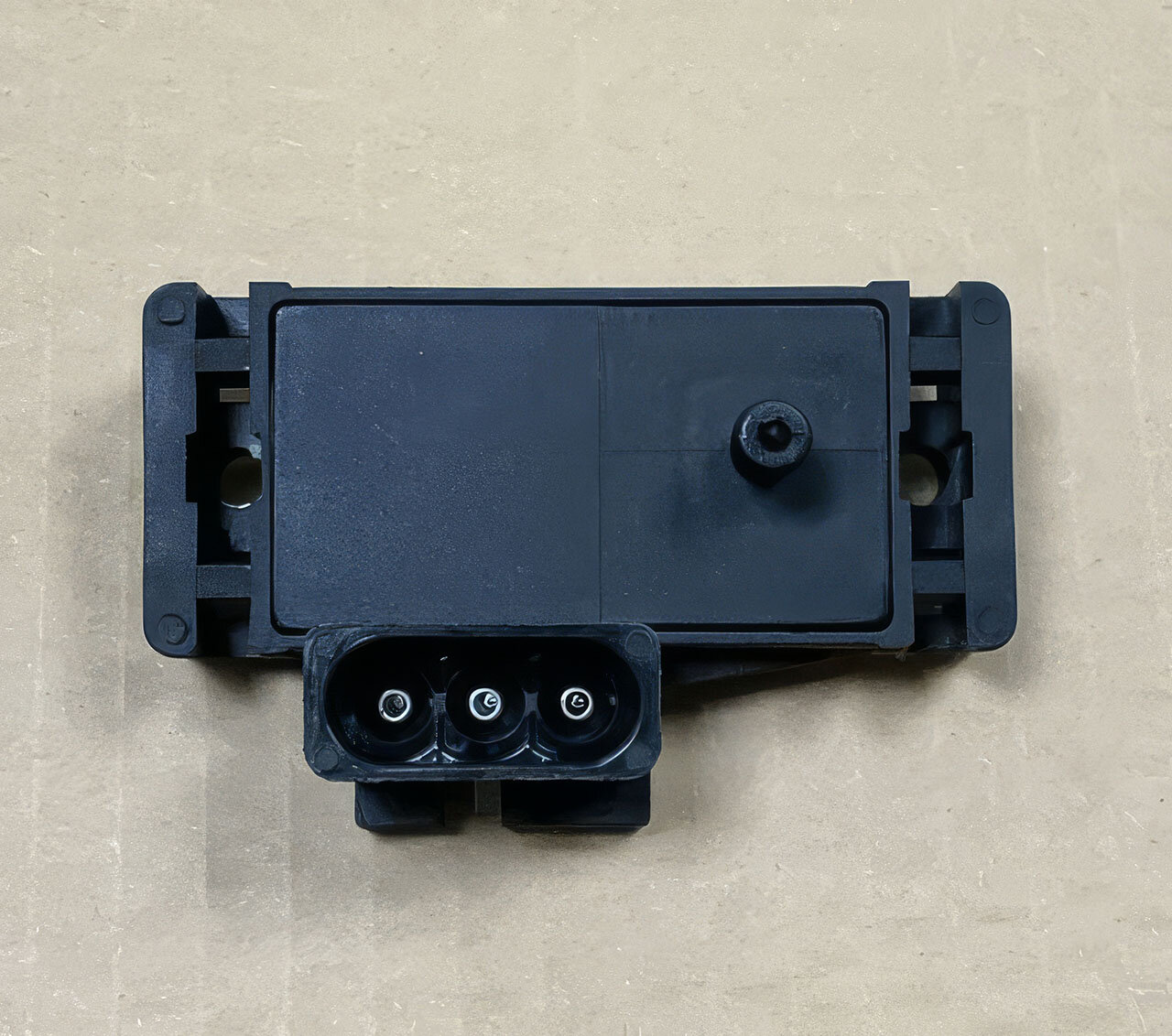 Датчик абсолютного давления LANOS/NEXIA (UKORAUTO)