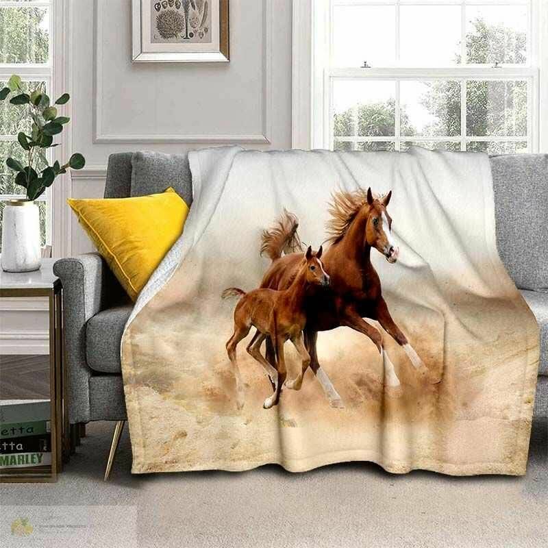 Пледы и покрывала на кровать и кресло, пушистый плед детский для дивана,"Лошади"