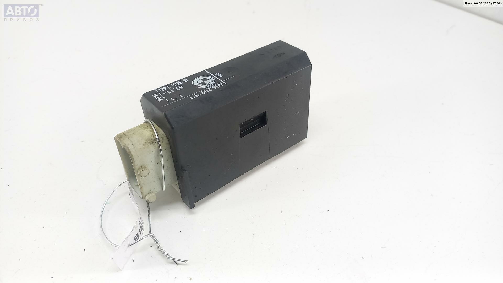 Активатор (привод) замка двери передней правой BMW 5 E39 (1995-2003)