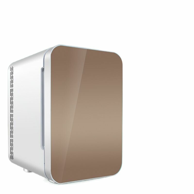 Автомобиль, бытовой холодильник, 20 литров