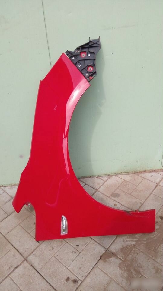 Крыло переднее правое Опель Астра Джей Astra J 13302208