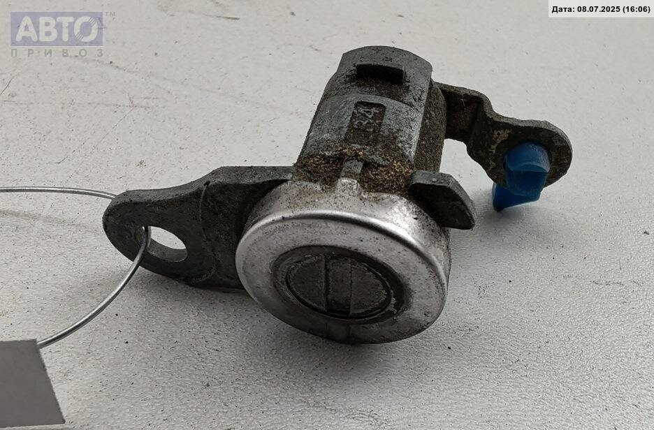 Личинка замка Mitsubishi Lancer (2000-2010)