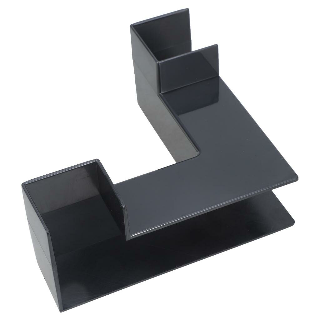 Угловая аквариумная пещера с подземным обзором