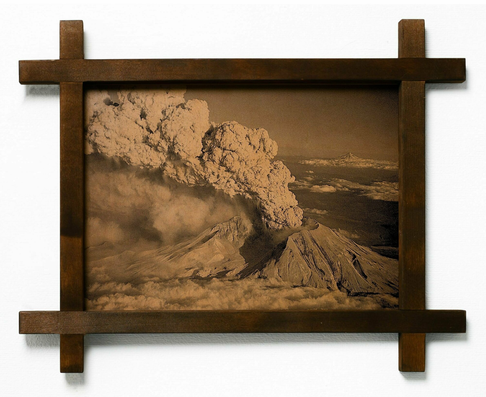 Картина интерьерная, натуральная кожа, "Вулкан", в деревянной раме, BoomGift
