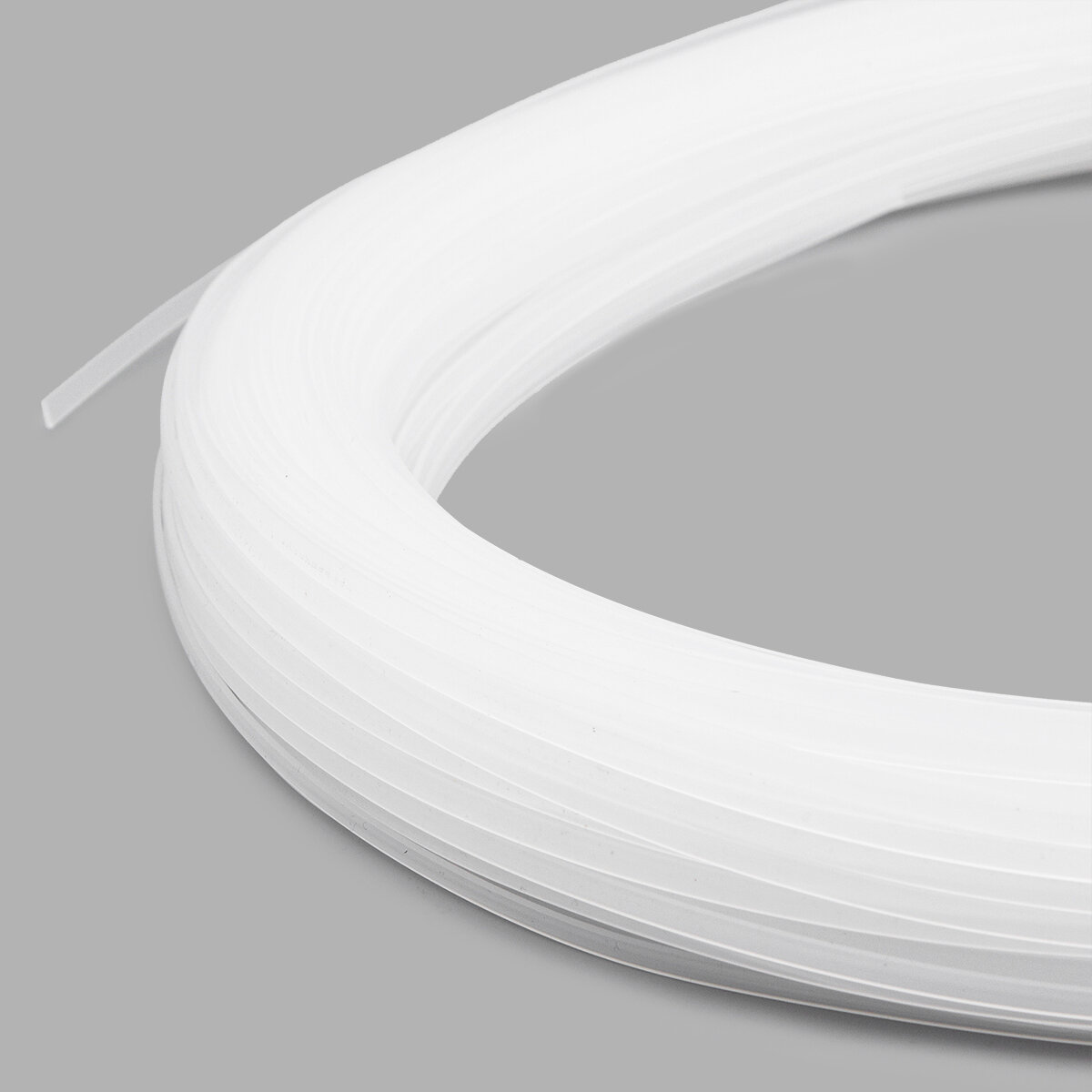 Китовый ус искусственный Айрис, 0512-5400, пластик, 3,8мм*1,2мм, 100м