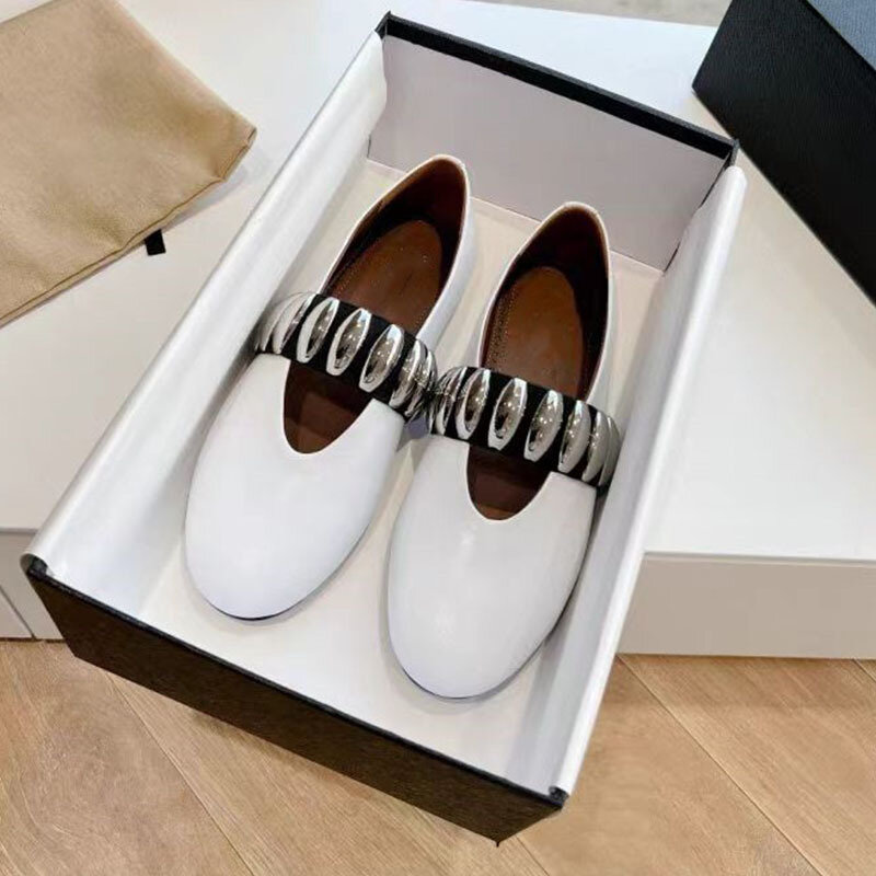 Туфли Мэри Джейн