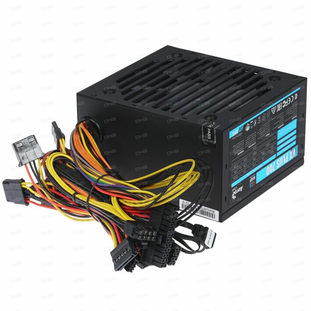 Блок питания Aerocool VX PLUS RGB 700W (VX-700 PLUS RGB) черный - 700 Вт, ATX 20+4 пин, 4 pin + 4 pin CPU, 6 SATA, 2 x 6 pin PCI-E