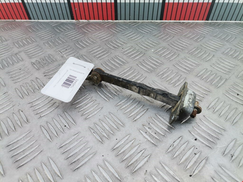 Ограничитель открывания двери Fiat Sedici (FY) 71750092 арт. 1948443