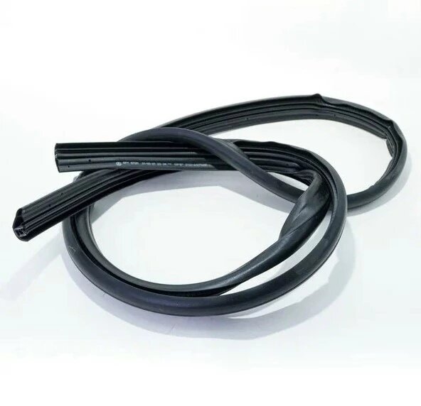 Уплотнитель двери задней для а/м Lada Vesta БРТ (арт. 2180-6107020РП)