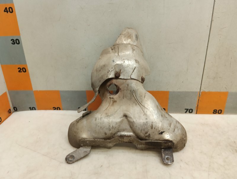 Б/У Опель Вектра Б Экран тепловой Opel Vectra 2001 B 329917 OPEL арт. 5850940