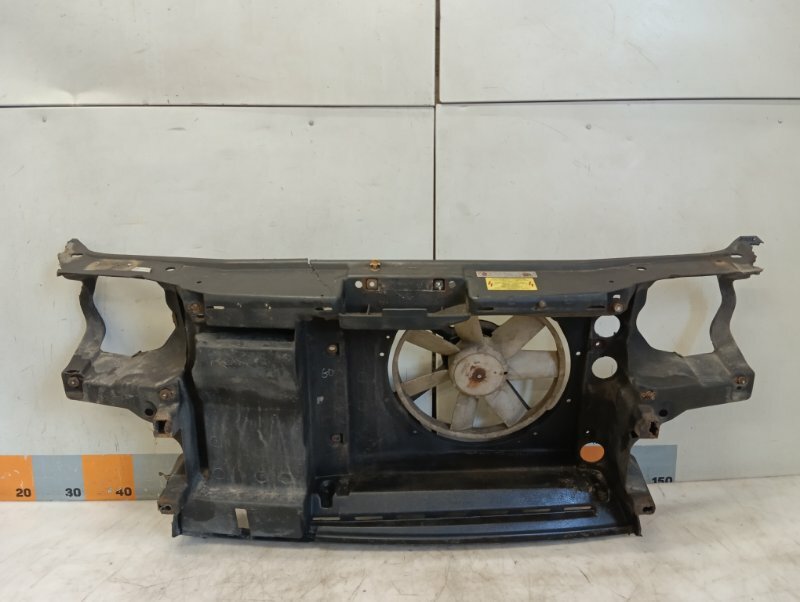 Б/У дефекты, телевизор, Фольксваген Гольф 3 Панель передняя Volkswagen Golf 1995 3, 1H1 293023 VAG арт. 1H805594