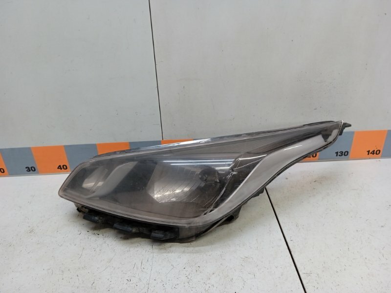 Б/У корпус разбит, оригинал, Киа Рио 4 Фара левая Kia Rio 4 2017 FB 214903 Hyundai-KIA арт. 92101H0000