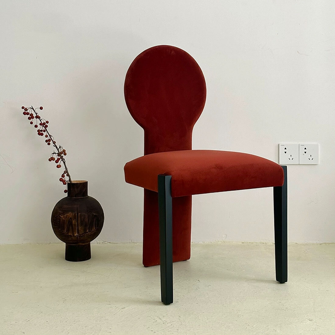 Дизайнерский стул Yand Little Red (красный)