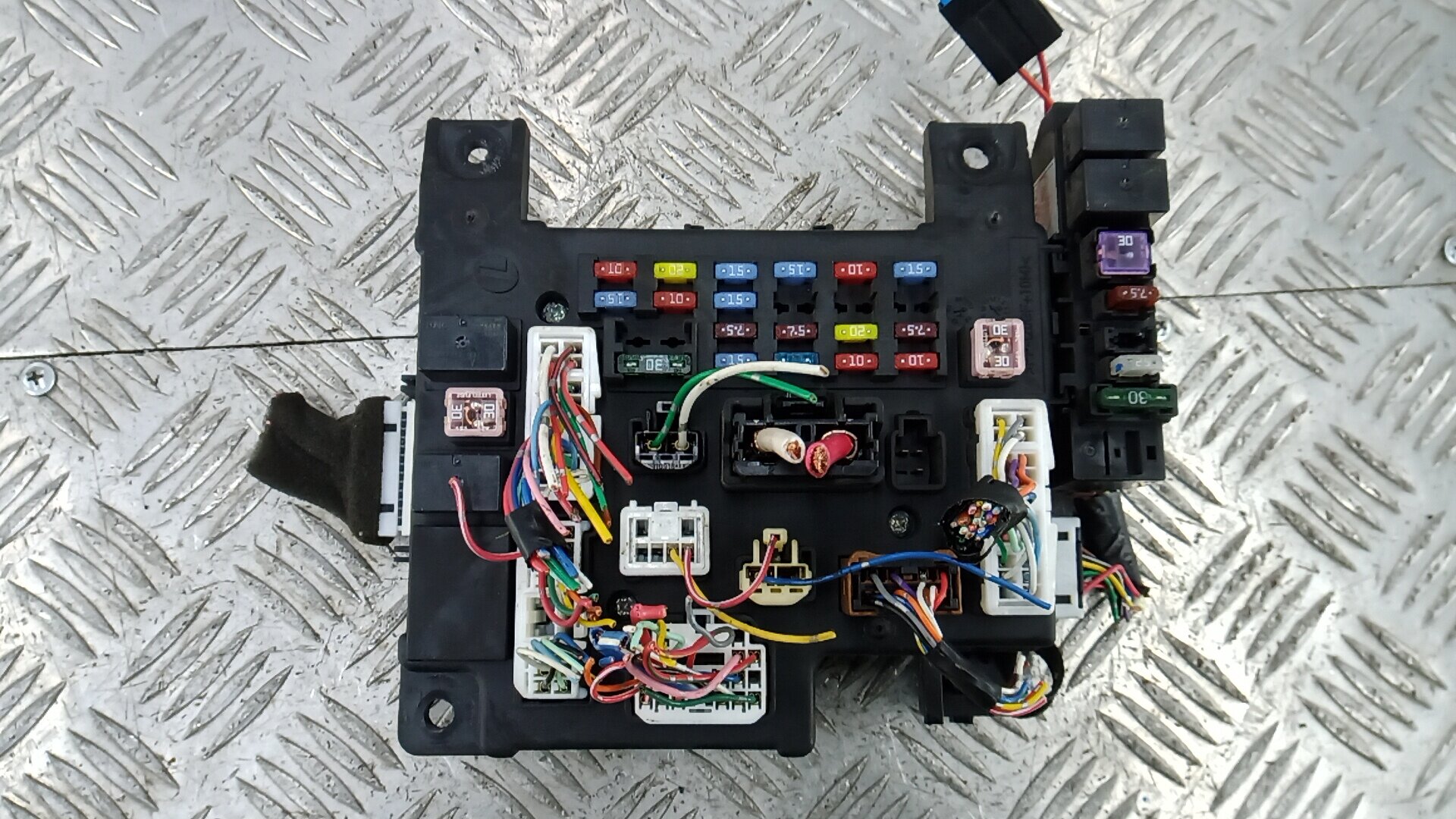 Блок предохранителей PEUGEOT 4007