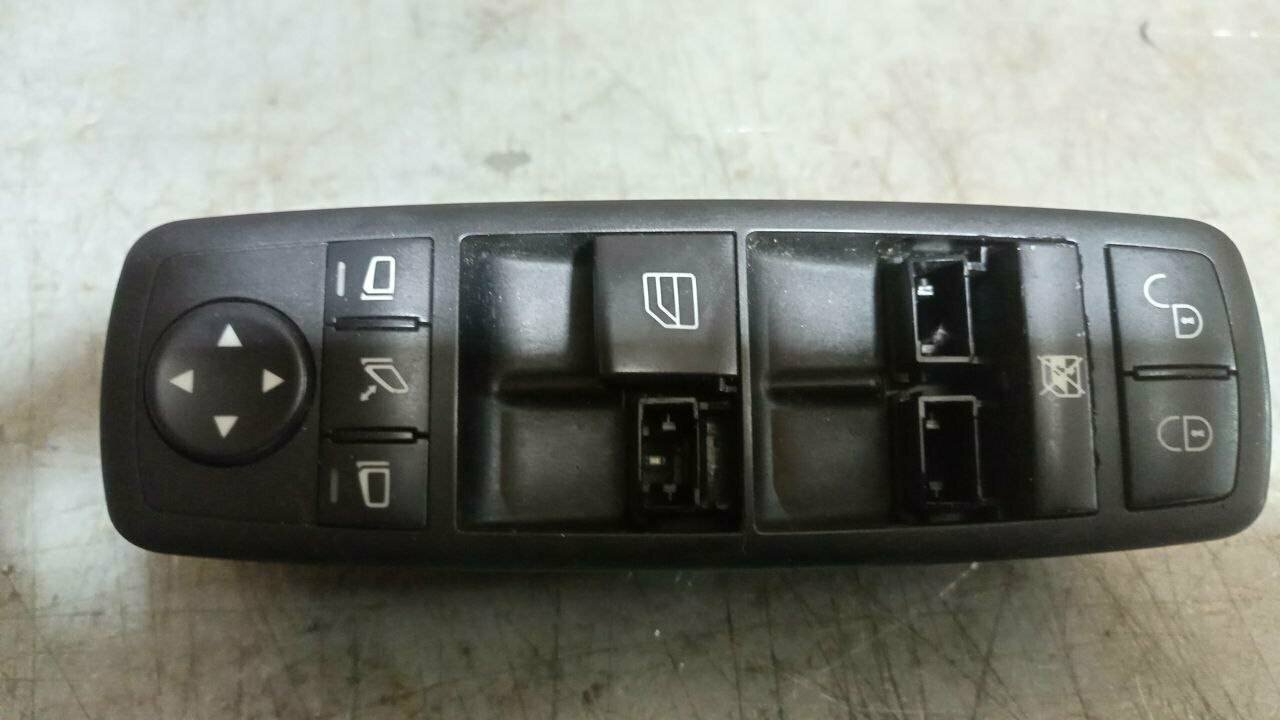 Блок управления стеклоподъемниками передней левой Mercedes-Benz B W245 (2005 - 2008) A1698206710