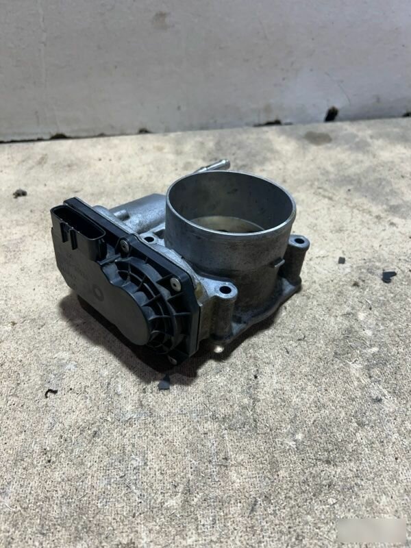 Дроссельная заслонка Toyota Highlander XU40 2GR-FE Б/У с пробегом