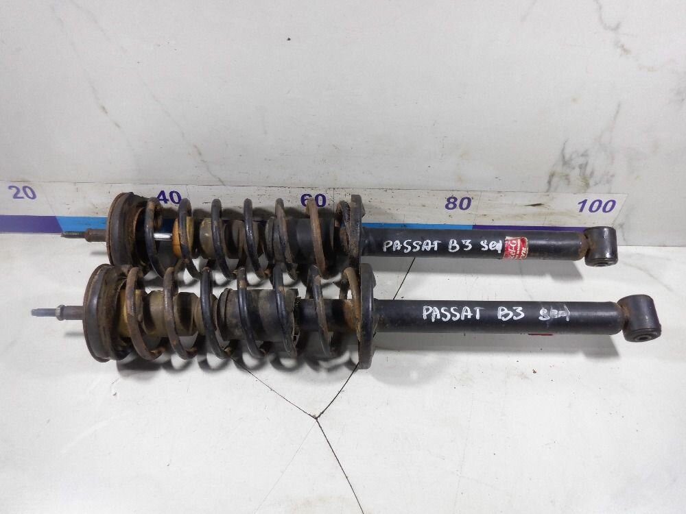 Амортизаторы задние VW Passat B3