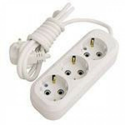 Удлинитель 3МЕСТНЫЙ 3М ПВС З/К MAKEL