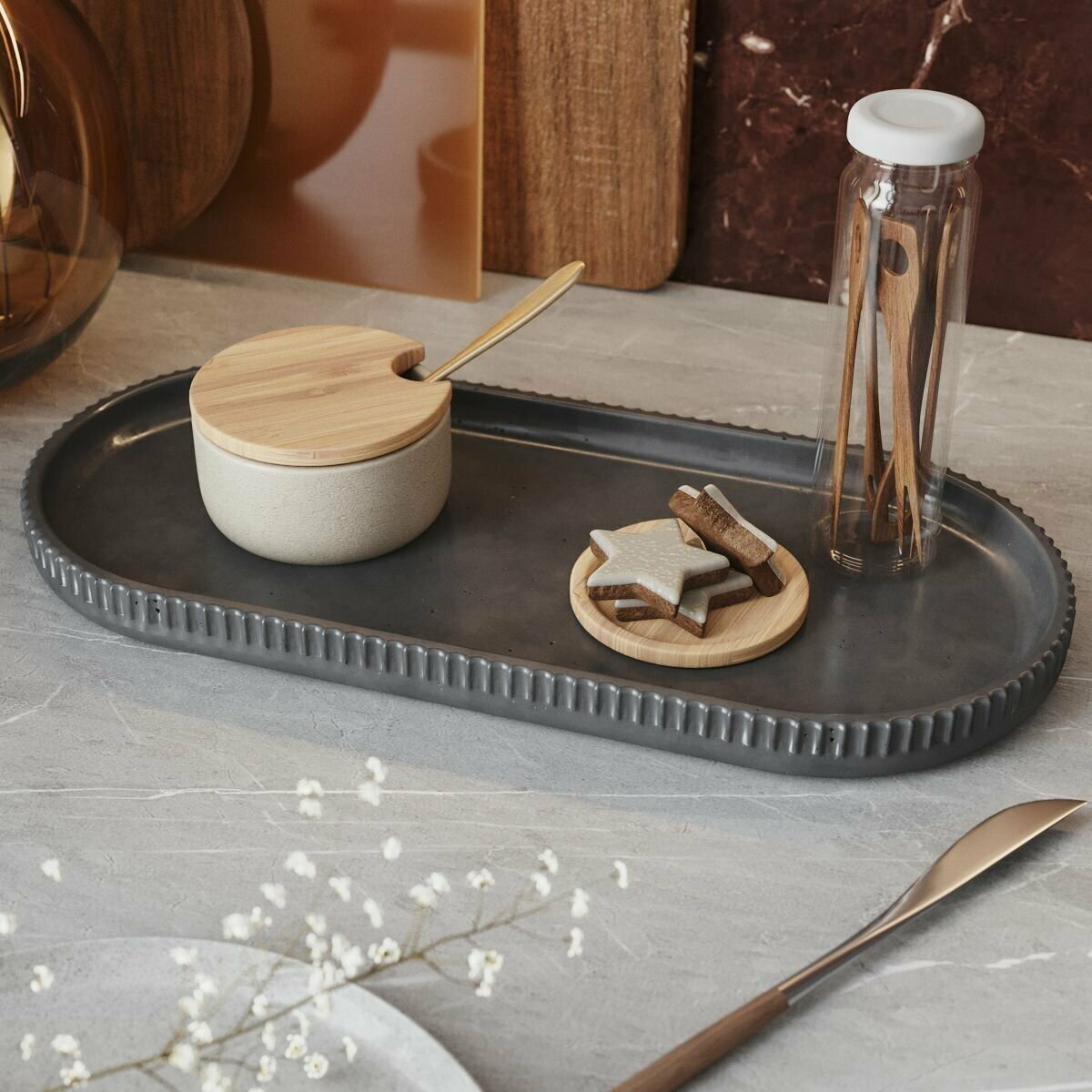 Поднос декоративный кухонный Chloe XL, 36x16,5 см, бетон, графитовый глянцевый