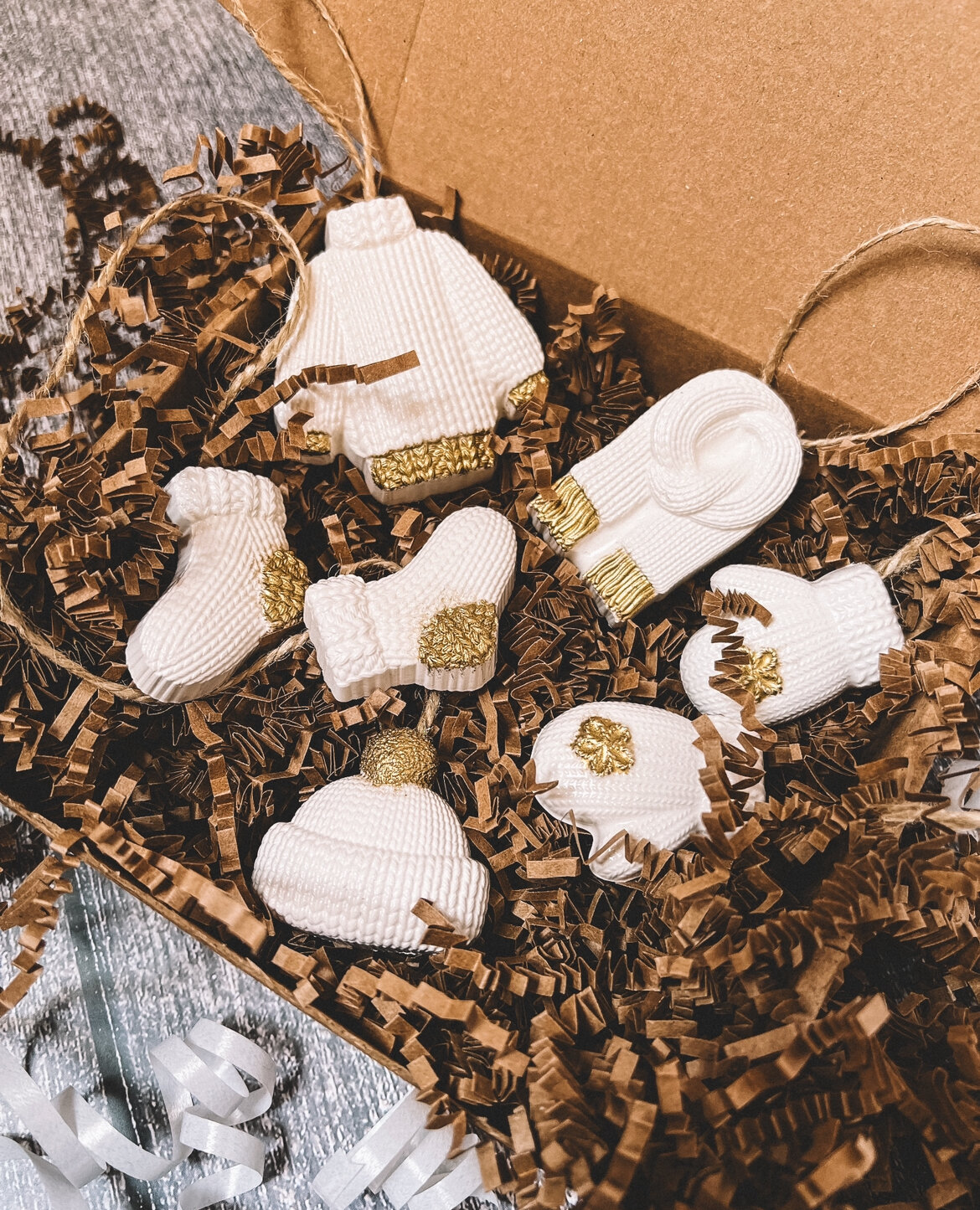 Набор елочных игрушек Aura.Loft Candles «Зимушка-Зима», гипс, ручная роспись, 5 шт