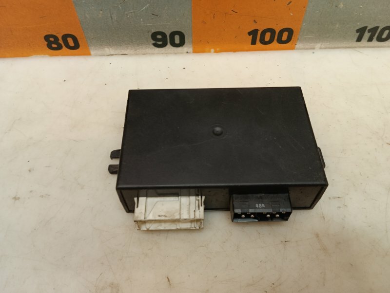 Б/У комфорта, БМВ 3 Е36 Блок электронный BMW 3-Series 1995 E36 349330 BMW арт. 61358368173