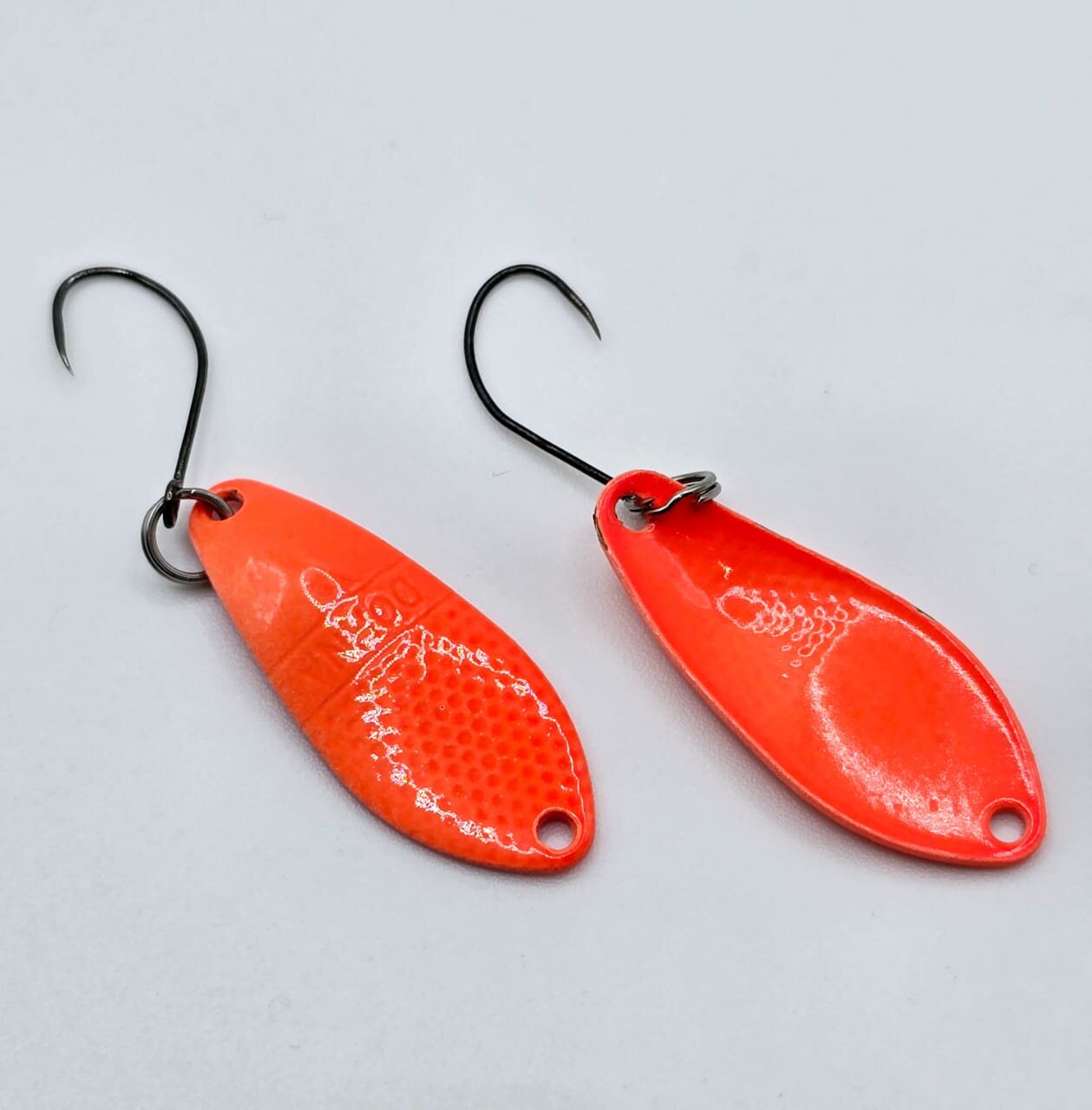 Блесна Antem "Dohna" вес 2,5гр, цвет #097, крючок с бородкой, для ловли форели