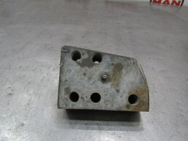 Проставка усилителя бампера Scania 6-series, самодел