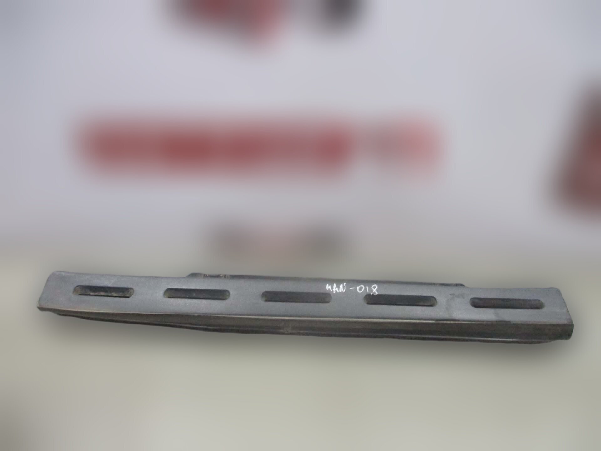 Дефлектор обдува лобового стекла MAN TGA, TGS, TGM, TGL