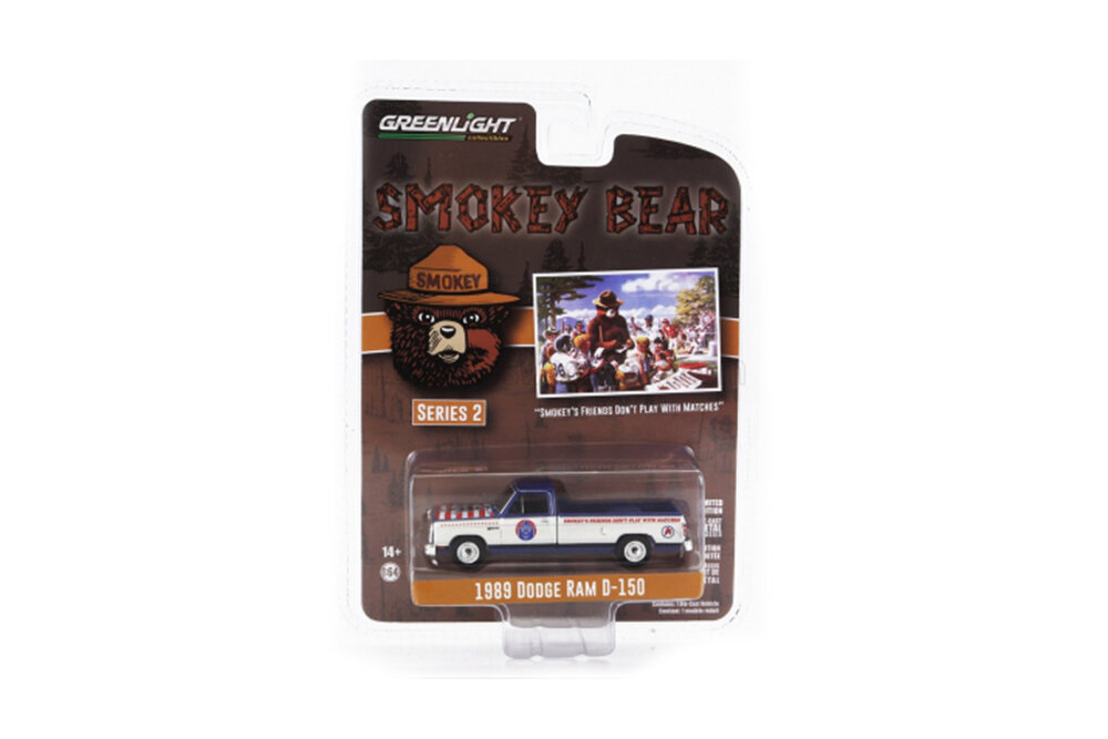 Модель коллекционная Dodge ram D-150 "smokey’s friends don’t play with matches" 1989 blue/white (длина модели 6-10 см)
