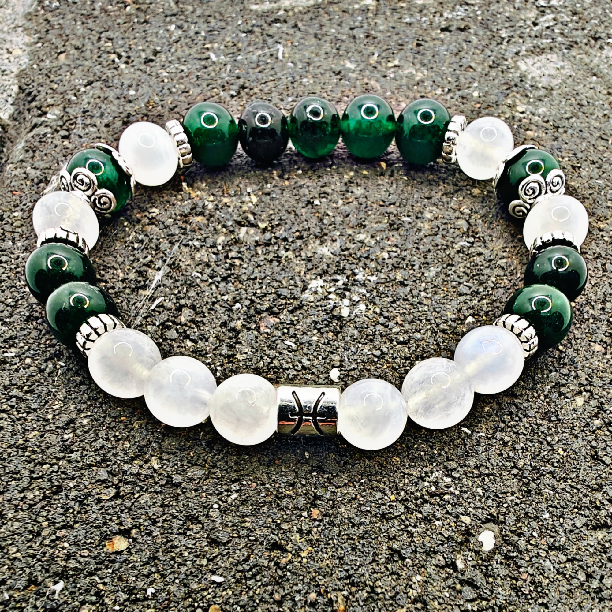 Плетеный браслет, хризопраз, лунный камень