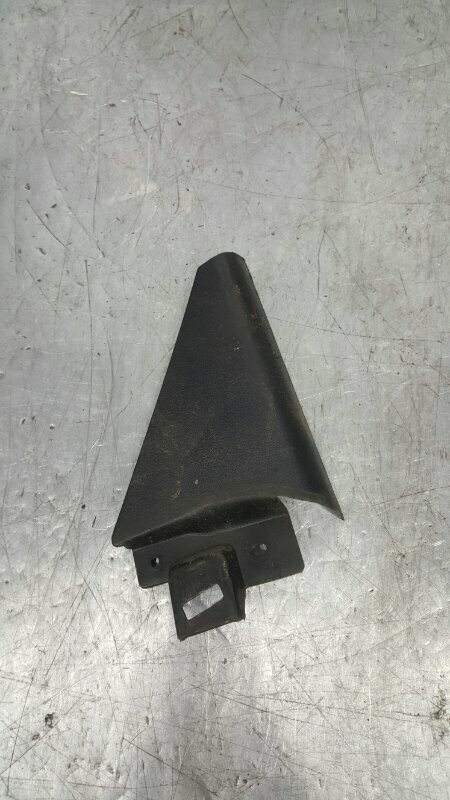 Уголок двери Chery Amulet A15 SQR480 2003 перед. прав. (б/у) A156101234