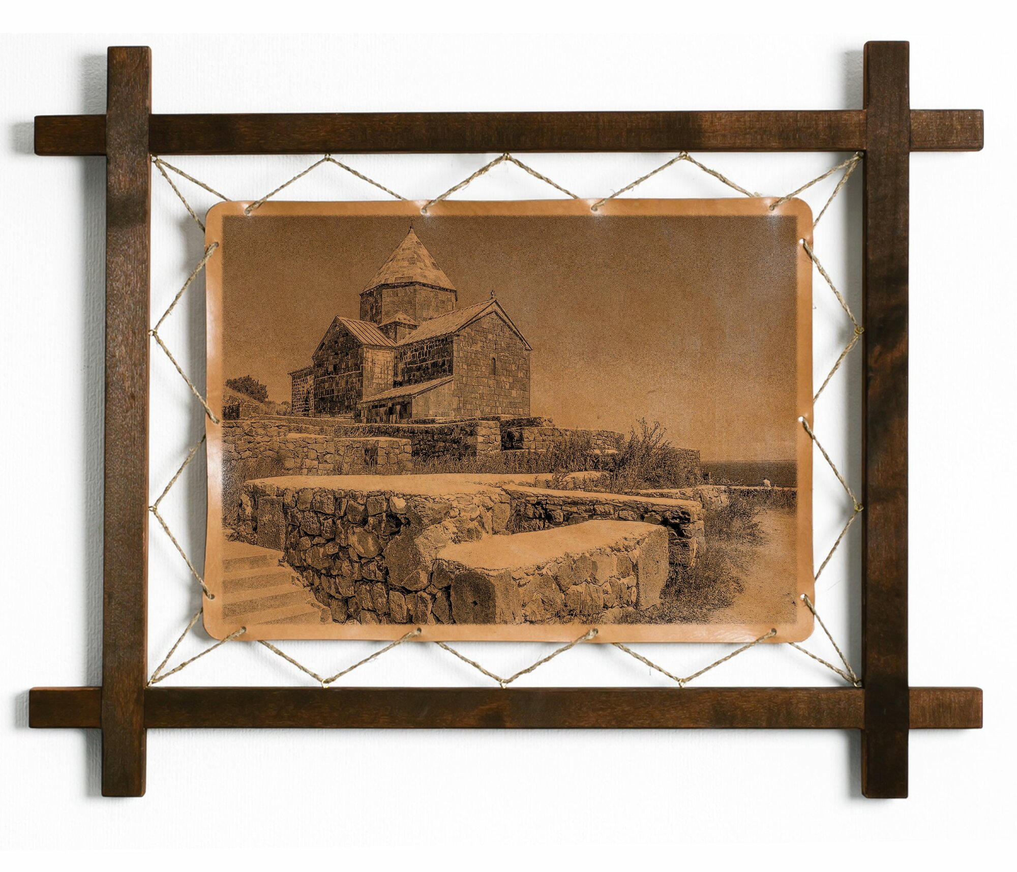 Интерьерная картина из натуральной кожи "Озеро Севан и Монастырь Севанаванк, Армения", декоративное настенное панно в деревянной раме, BoomGift