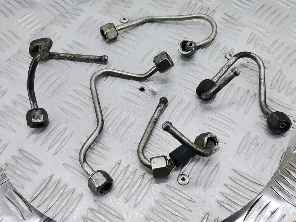 Трубка топливная Renault Duster 1 166800671R арт. 1778572
