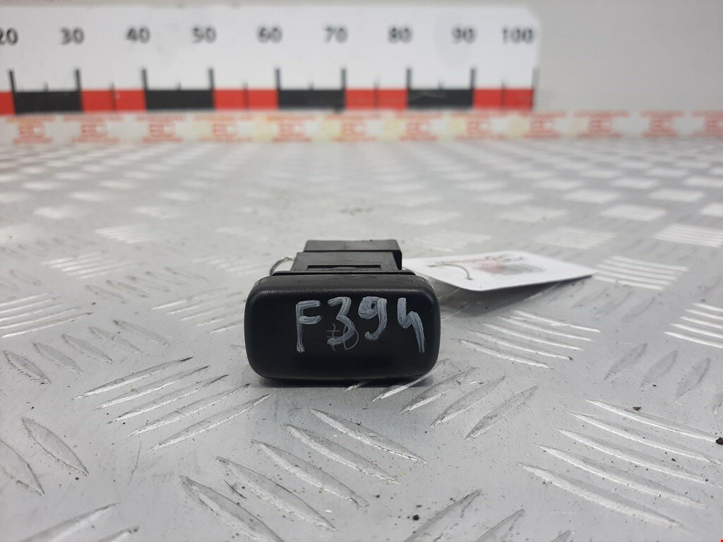 Кнопка противотуманных фар Nissan Primera P10 2537080N00 арт. 900526