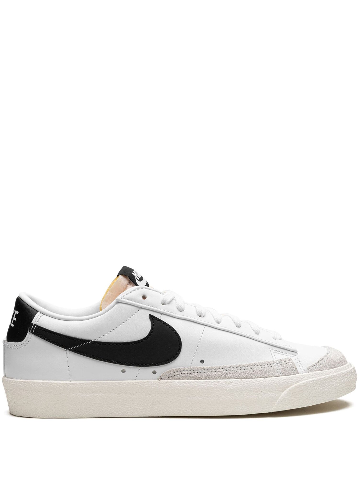 Кроссовки NIKE Blazer Low '77, размер 5 US, white