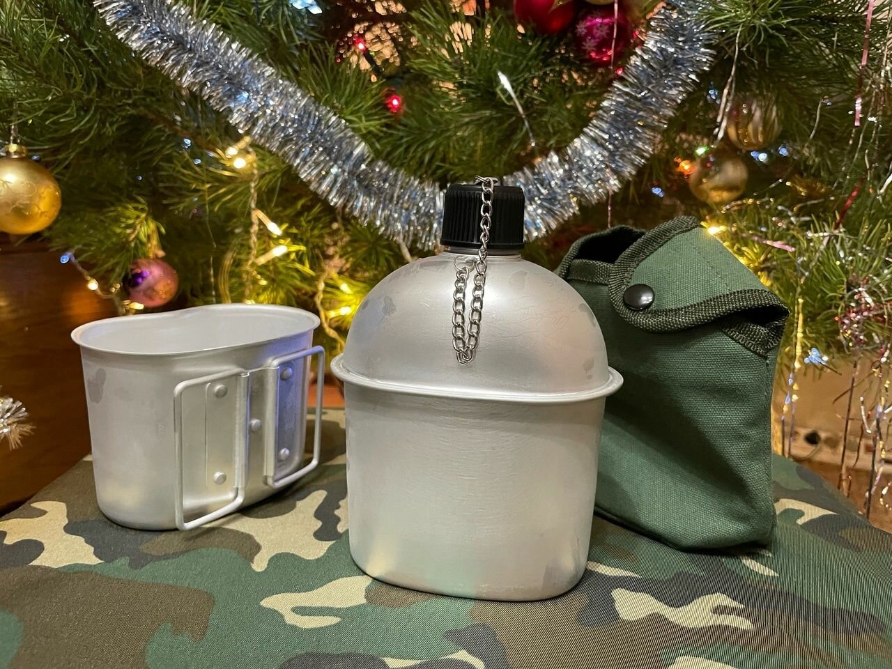 Фляжка армейская алюминивая с котелком