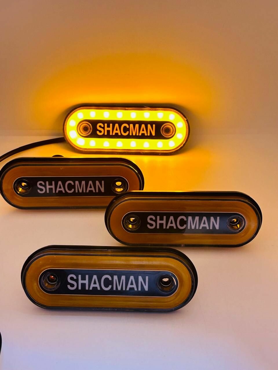 Указатель габаритов Shacman 12-24V MINI LED 4 шт