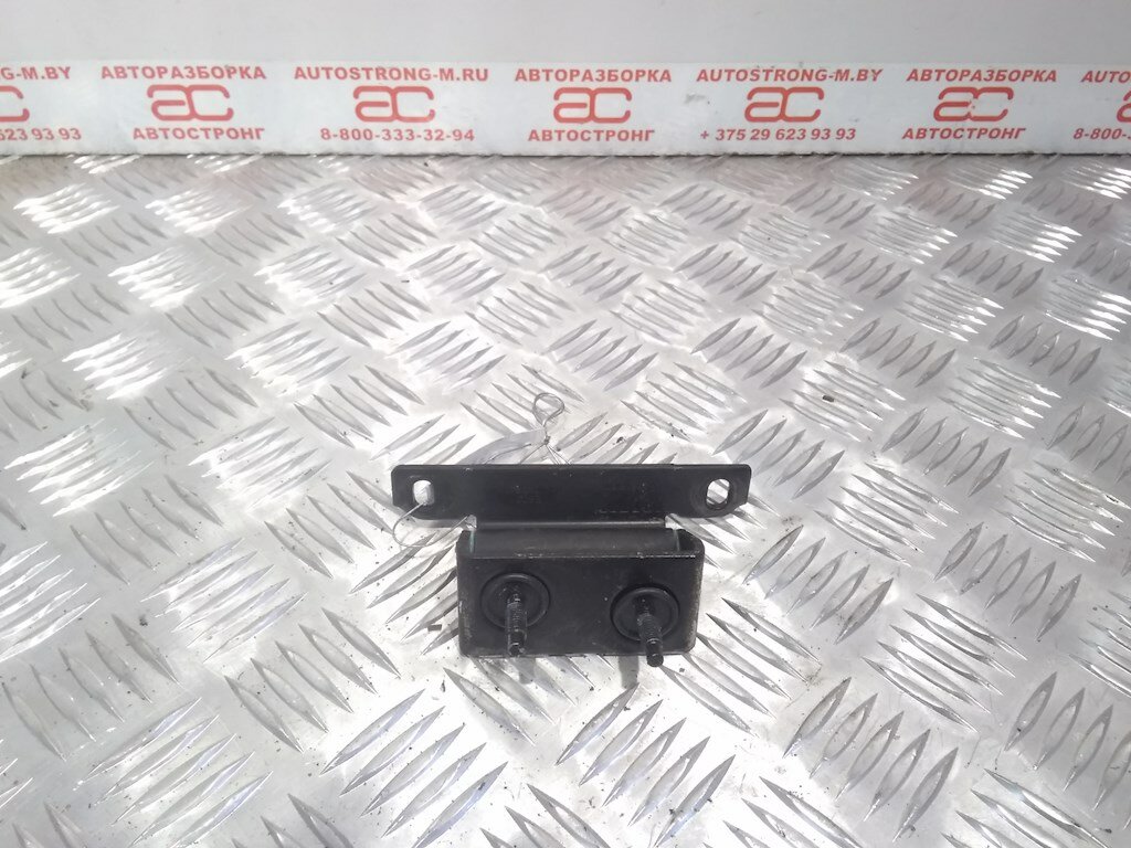 Петля крышки (двери) багажника Volvo XC90 1 9483797 арт. 547618