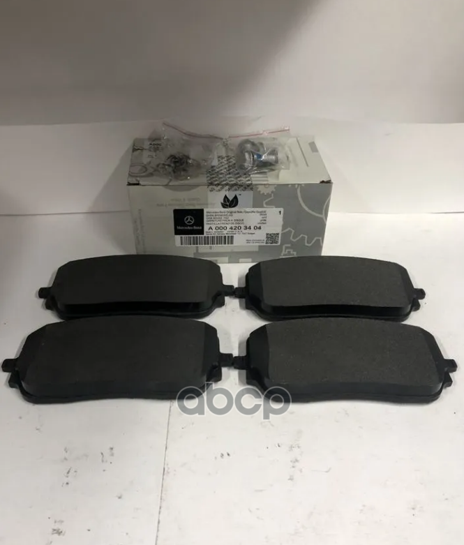 Колодки тормозные передние W/X 167 MERCEDES-BENZ арт. A 000 420 34 04
