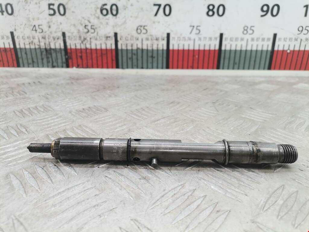 Форсунка дизельная механическая Audi A6 C5 059130201A арт. 2176407