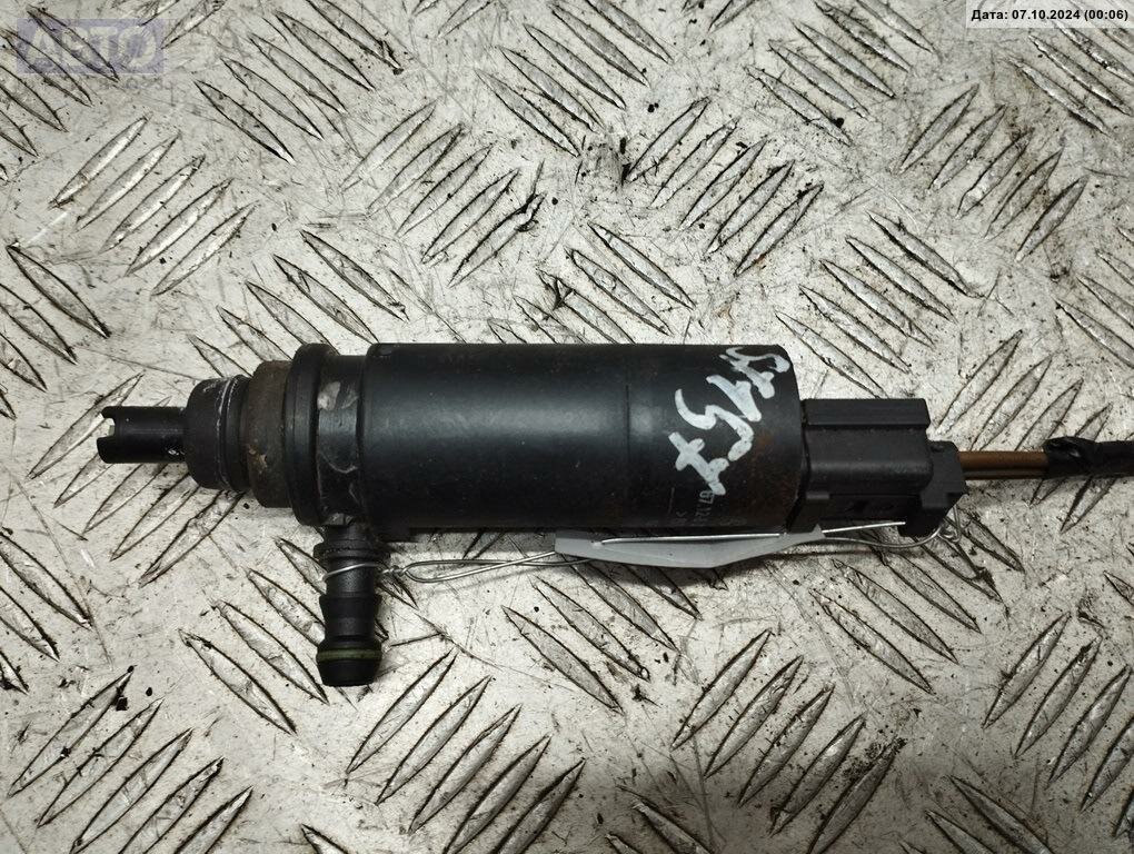 Насос (моторчик) омывателя фар BMW 5 E39 (1995-2003)